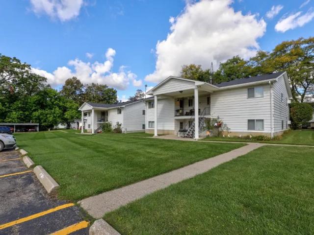 Hazel Park 1 Bedroom Apartment for Rent at 560 Dover St Apt 3, Mount Morris, MI 48458