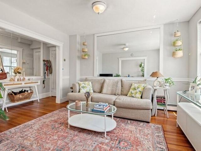 Hazel St Apt,salem, Condo For Sale