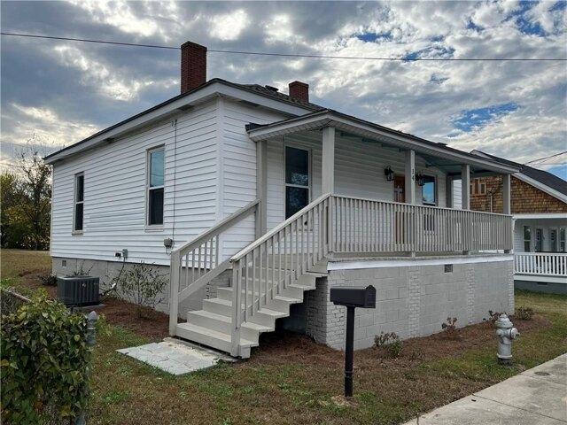 Hazel St, Porterdale, Home For Sale