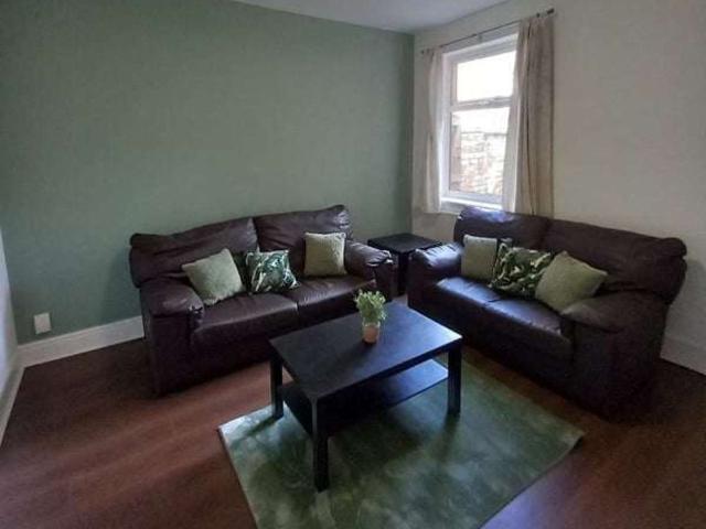 Hazel Street Room 2