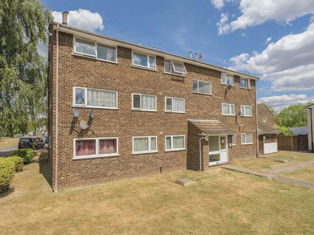 Hazelmere Road, Northolt UB5, 1 bed flat to rent, £1,400 pcm | PrimeLocation