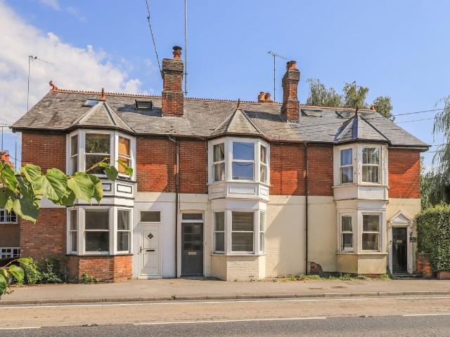 Hazeley Road, Twyford SO21, 1 bed flat to rent, £1,150 pcm | PrimeLocation