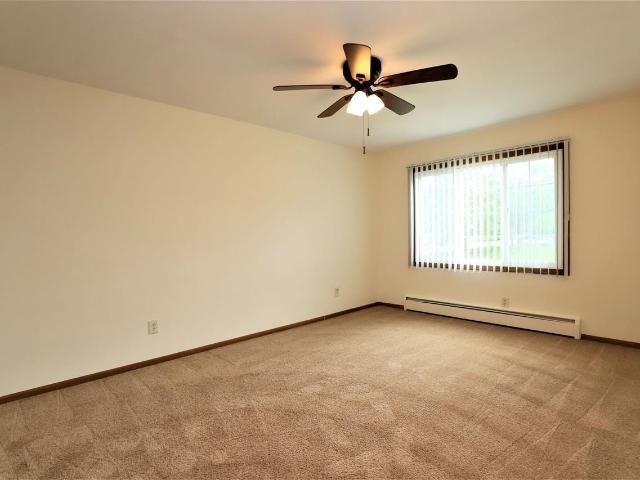 Hazelton Bldg 2 Bedroom Apartment for Rent at 4000 Hazelton Rd, Edina, MN 55435 Edina