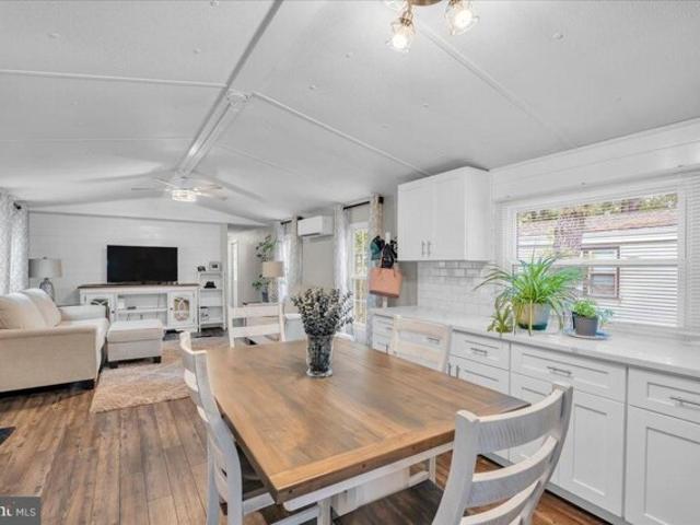 Hazeltop Dr, Sicklerville, Home For Sale