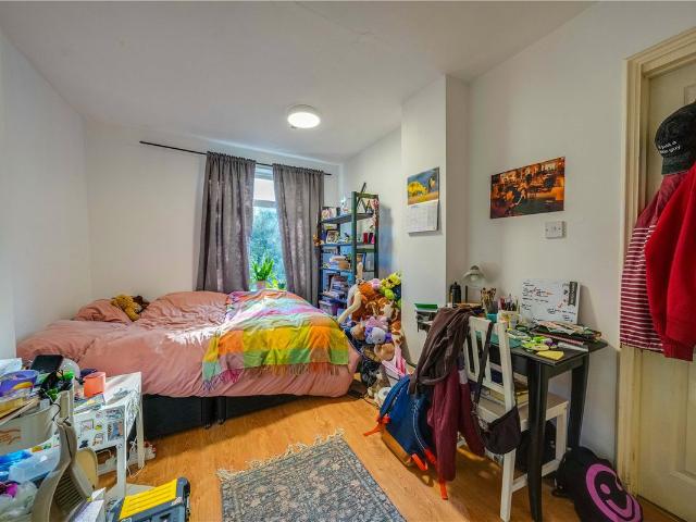 Hazelville Road, Archway, London N19, 3 bed flat to rent, £3,000 pcm | PrimeLocation