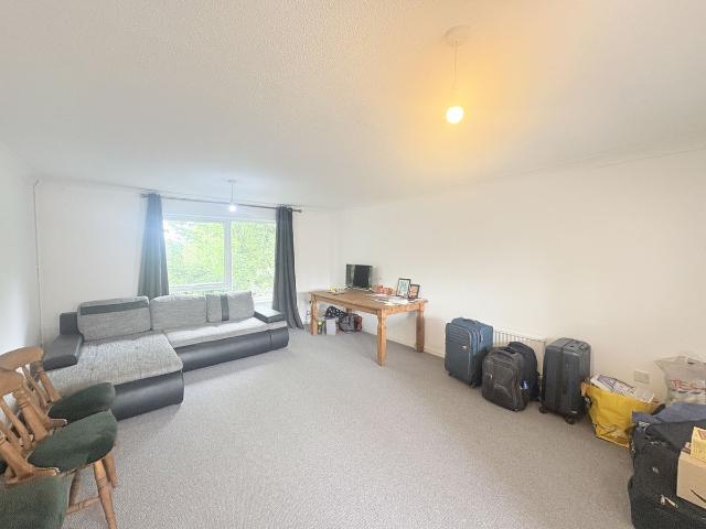 Hazelwood Close, Cambridge CB4, 2 bed flat to rent, £1,450 pcm | PrimeLocation