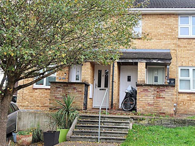 Hazelwood Close, Tunbridge Wells, Kent TN2, 2 bed maisonette to rent, £1,295 pcm | PrimeLocation