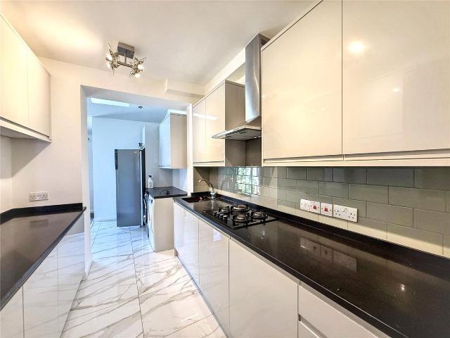 Hazelwood Avenue, Morden, Merton SM4, 4 bed detached house to rent, £3,000 pcm | PrimeLocation