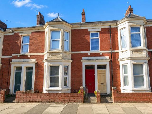 Hazelwood Avenue, Newcastle Upon Tyne NE2, 3 bed flat to rent, £1,500 pcm | PrimeLocation