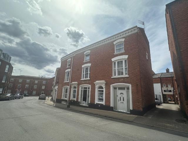 Hazelwood Road, Northampton NN1, 2 bed flat to rent, £1,095 pcm | PrimeLocation