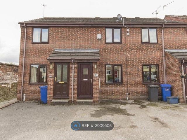Hazlehurst Lane, Chesterfield S41, 2 bed terraced house to rent, £750 pcm | PrimeLocation