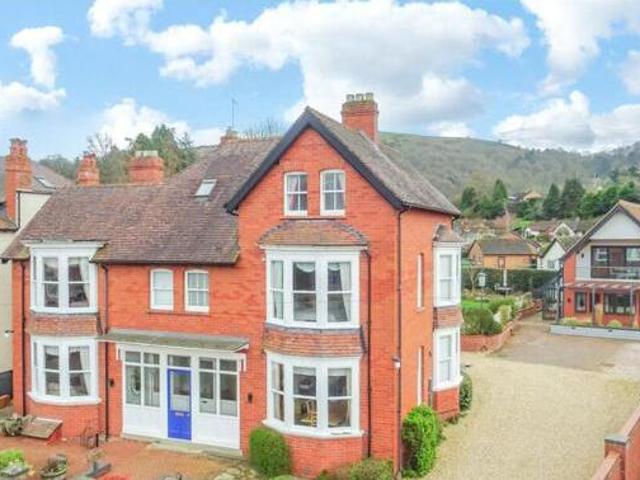 Hazler Crescent, Church Stretton, 6 Bedroom Detached