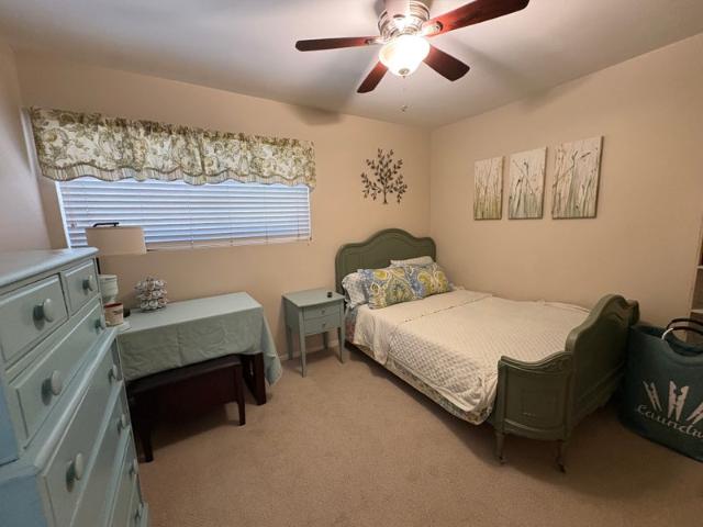HB/LONG BEACH/CSULB HOUSING — AVAILABLE SEPT. 1s
