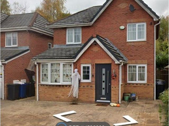 Hemfield Close, Wigan WN2, 3 bed detached house to rent, £1,400 pcm | PrimeLocation