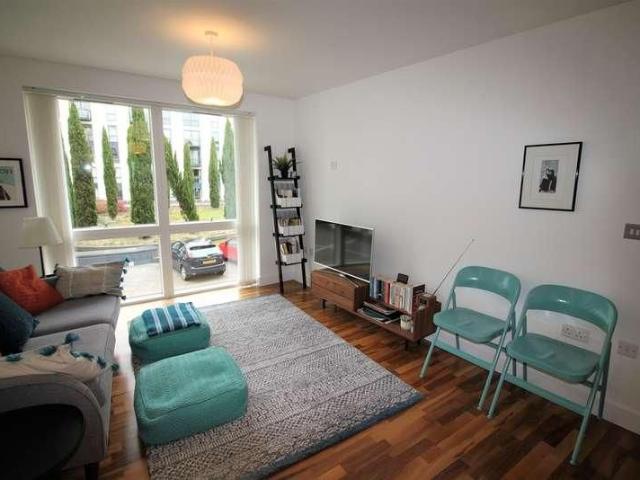 Hemisphere, Edgbaston Crescent, B5