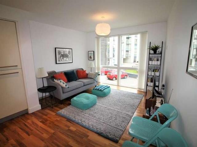 Hemisphere, Edgbaston Crescent, B5