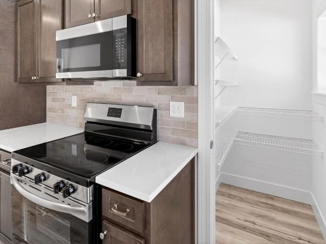 Hemlock Manor 1 Bedroom Apartment for Rent at 3407 Carman Rd, Schenectady, NY 12303