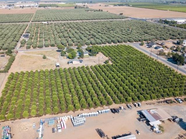 Hemlock Ave, Porterville, CA 93257