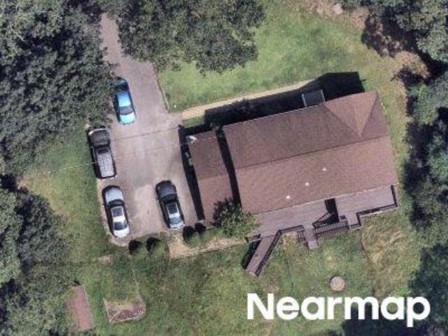Hemlock Ct