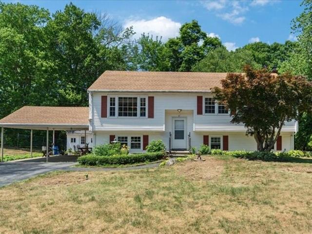 Hemlock Dr, Attleboro, Home For Sale
