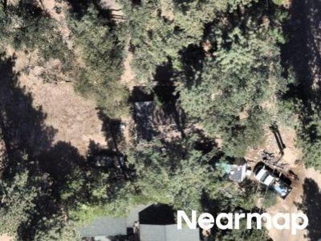 Hemlock Dr