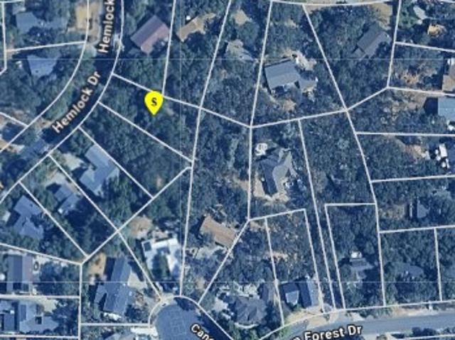 Hemlock Dr