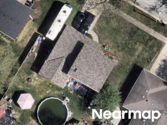 Hemlock Ln