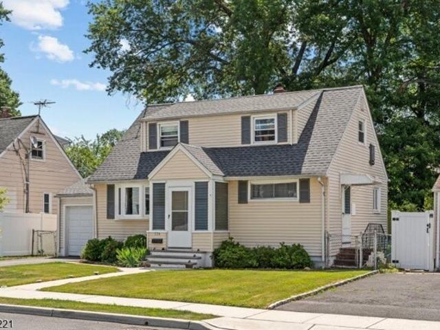 Hemlock Rd, Union Twp, Home For Sale