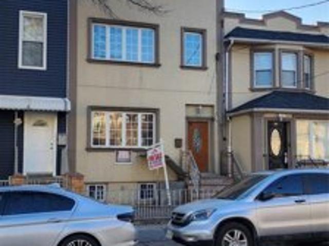 Hemlock St, Brooklyn, Home For Sale