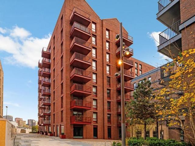 Hemlock Street, London E14, 2 bed flat to rent, £11,483 pcm | PrimeLocation
