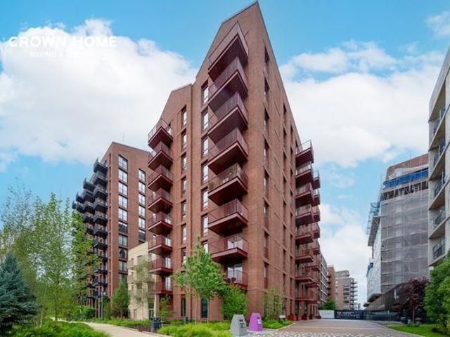 Hemlock Street, London E14, 2 bed flat to rent, £2,575 pcm | PrimeLocation