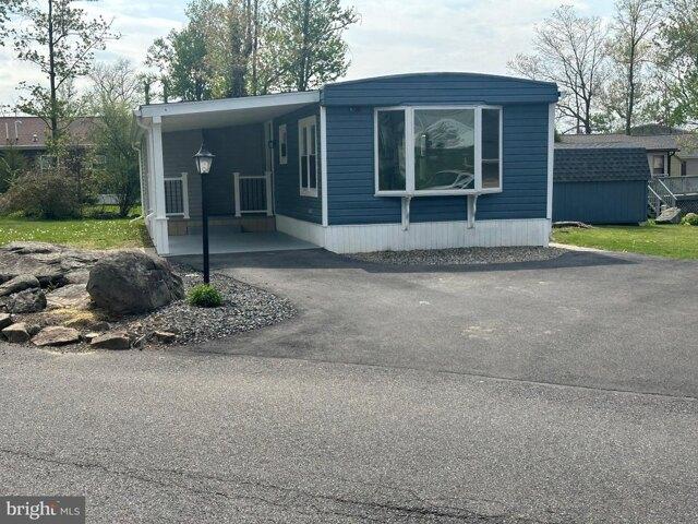 Hemlock Ter, Quakertown, Property For Sale