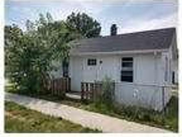 Hempstead, prime location 2 bedroom, House