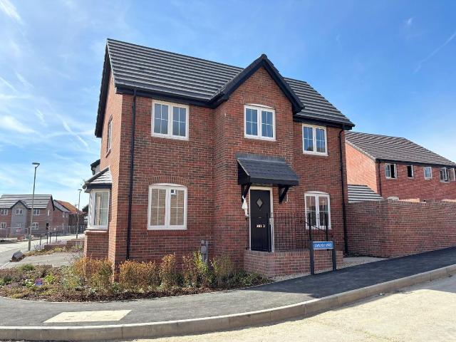Hempsted Lane, Gloucester GL2, 3 bed detached house to rent, £1,775 pcm | PrimeLocation