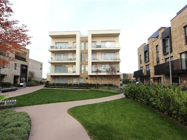 Henty Close, Trumpington, Cambridge, Cambridgeshire CB2, 1 bed flat to rent, £1,650 pcm | PrimeLocation
