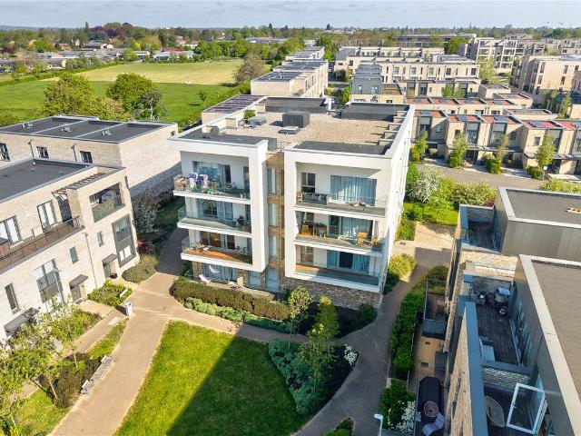 Henty Close, Trumpington, Cambridge, Cambridgeshire CB2, 2 bed flat to rent, £1,900 pcm | PrimeLocation