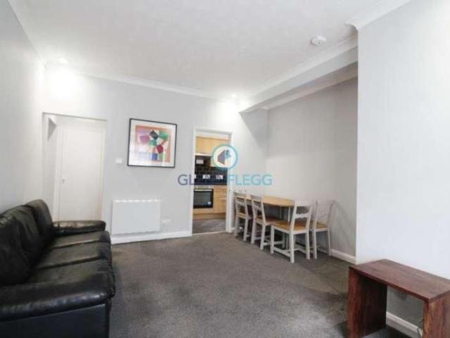 Hencroft Street North, Slough, SL1