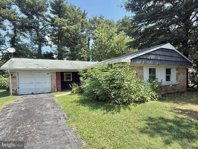 Henderson Ln, Willingboro, Home For Sale