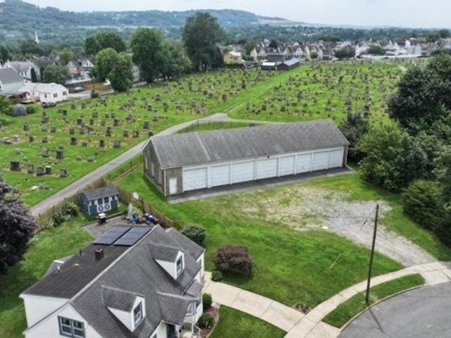 Henderson St, Phillipsburg, Condo For Sale