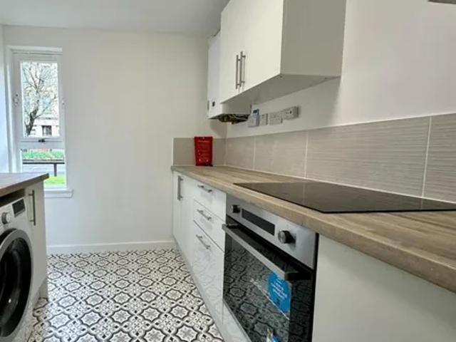 Henderson Street, Queen's Cross, Glasgow, G20 6LX, United Kingdom | 3 bed apartment for rent #110815670 | Rentberry
