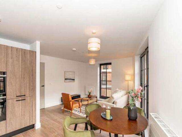 Henderson Place, New Town, 2 Bedroom Apartment