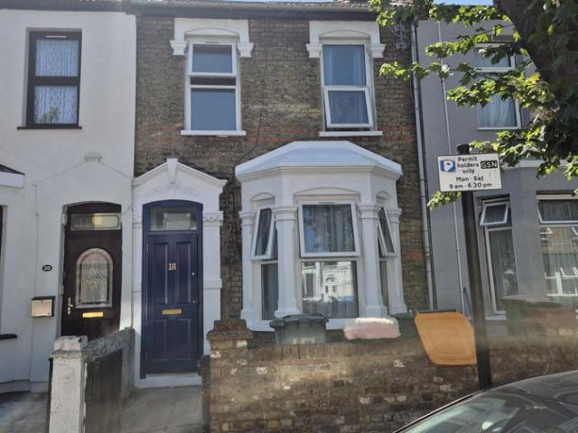 Henderson Road, London, London E7, 3 bed terraced house to rent, £2,600 pcm | PrimeLocation