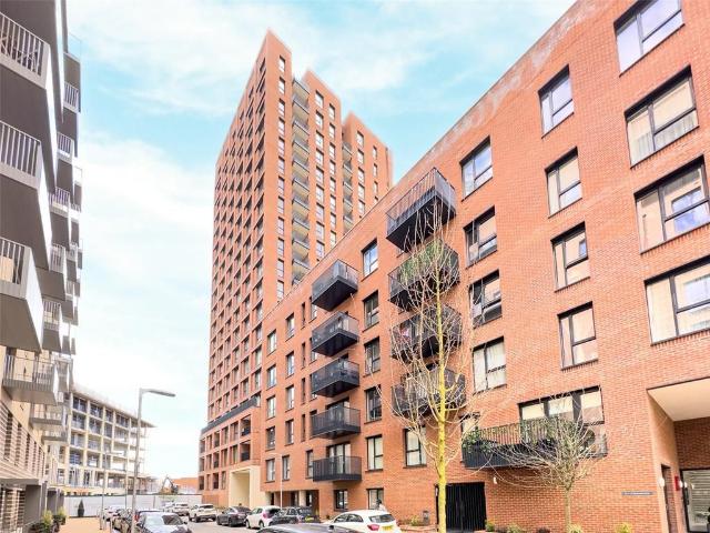 Hendon Waterside NW9, 2 bed flat to rent, £2,200 pcm | PrimeLocation