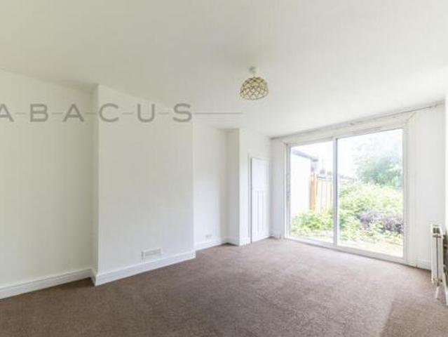 Hendon Way, London, 5 Bedroom House
