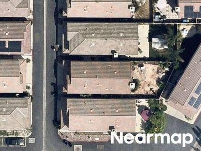 Hendrix Ln