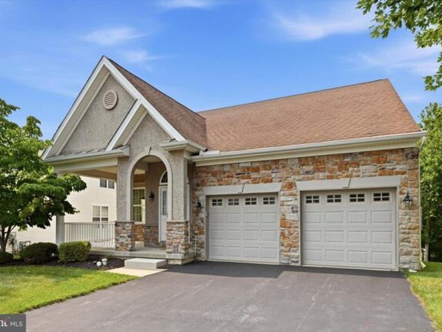 Hendrickson Ln, West Grove, Home For Sale