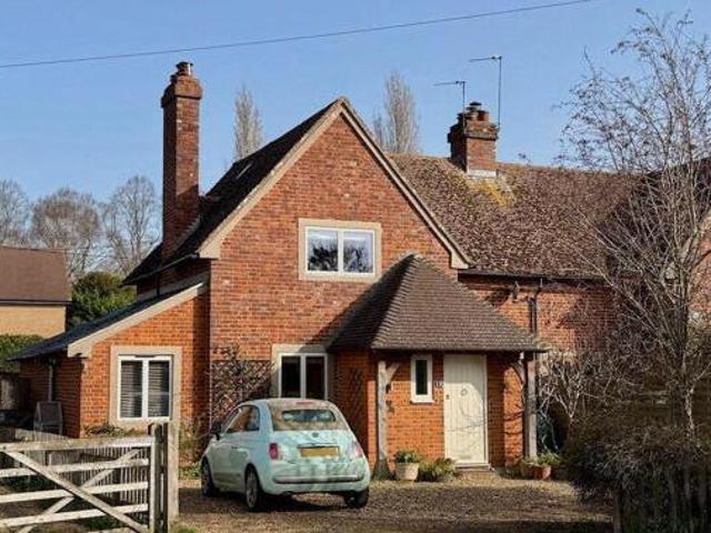 Henfield View, Warborough, 3 Bedroom Semi detached