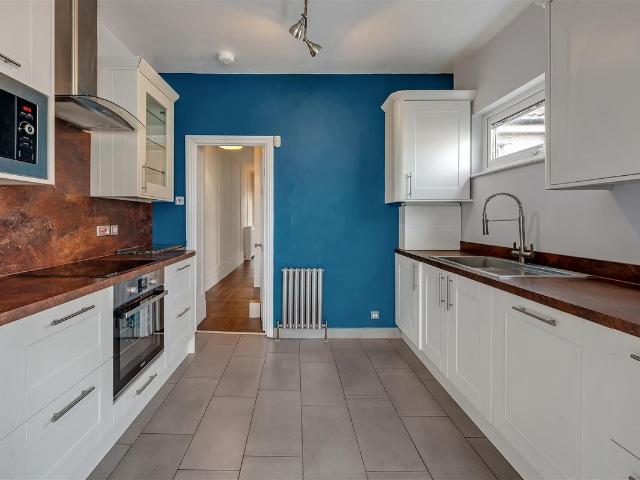 Henleaze Road, Bristol BS9, 2 bed flat to rent, £1,550 pcm | PrimeLocation