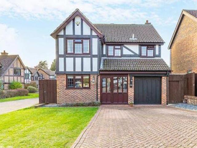 Henley Gardens, Bournemouth, 4 Bedroom Detached