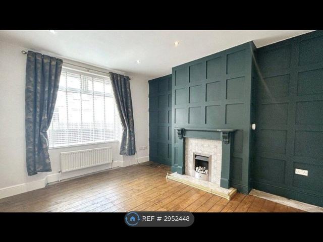 Henley Gardens, Consett DH8, 2 bed terraced house to rent, £675 pcm | PrimeLocation